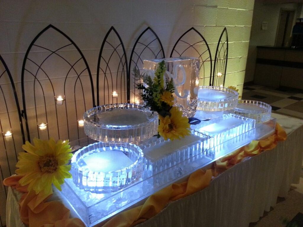 Sculptures - Ice Creations